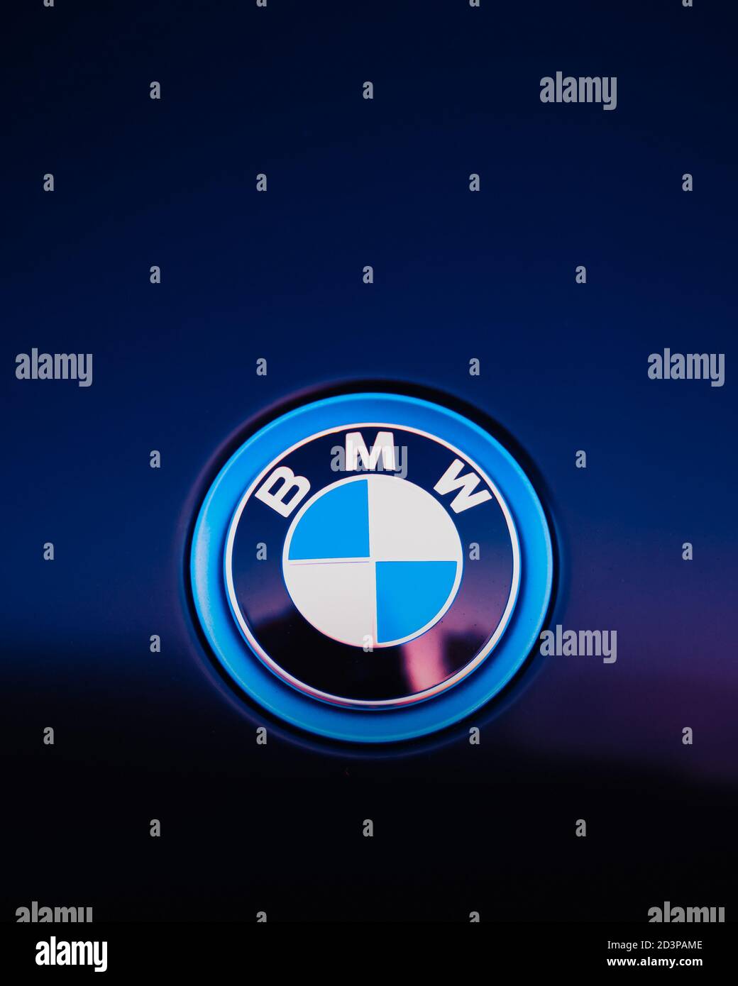 2019 bmw i8 front hi-res stock photography and images - Alamy