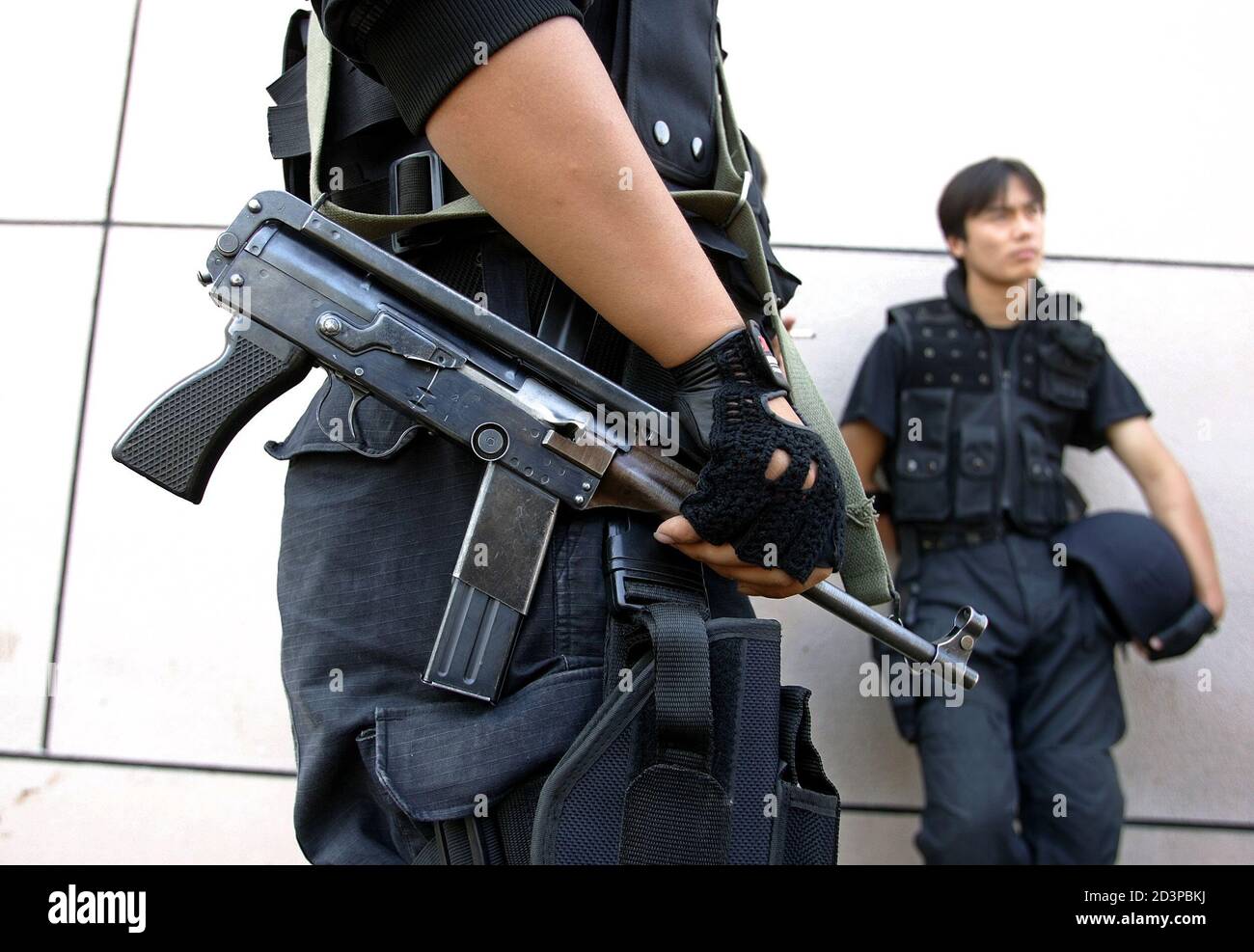 Riot police training exercise hi-res stock photography and images - Alamy