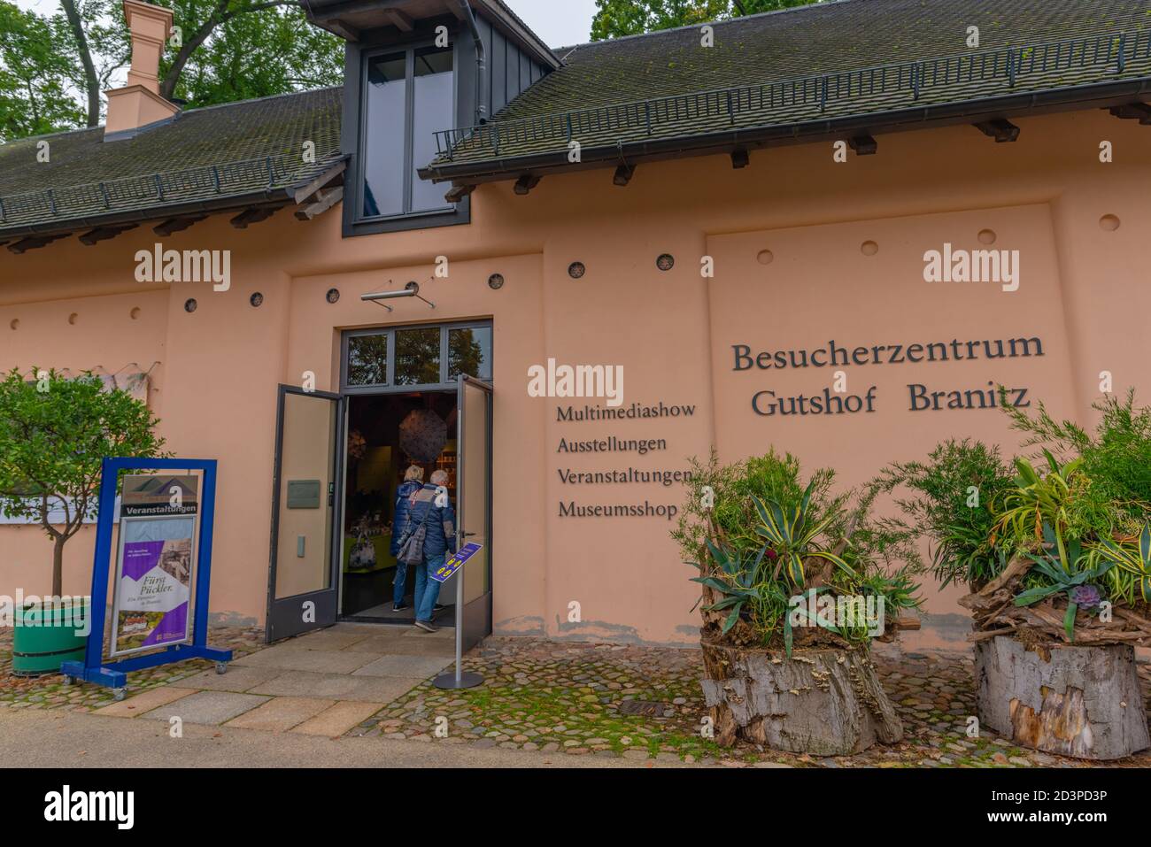 Visitor Centre, Fürst Pückler Park und Schloss in Branitz, Prince ...