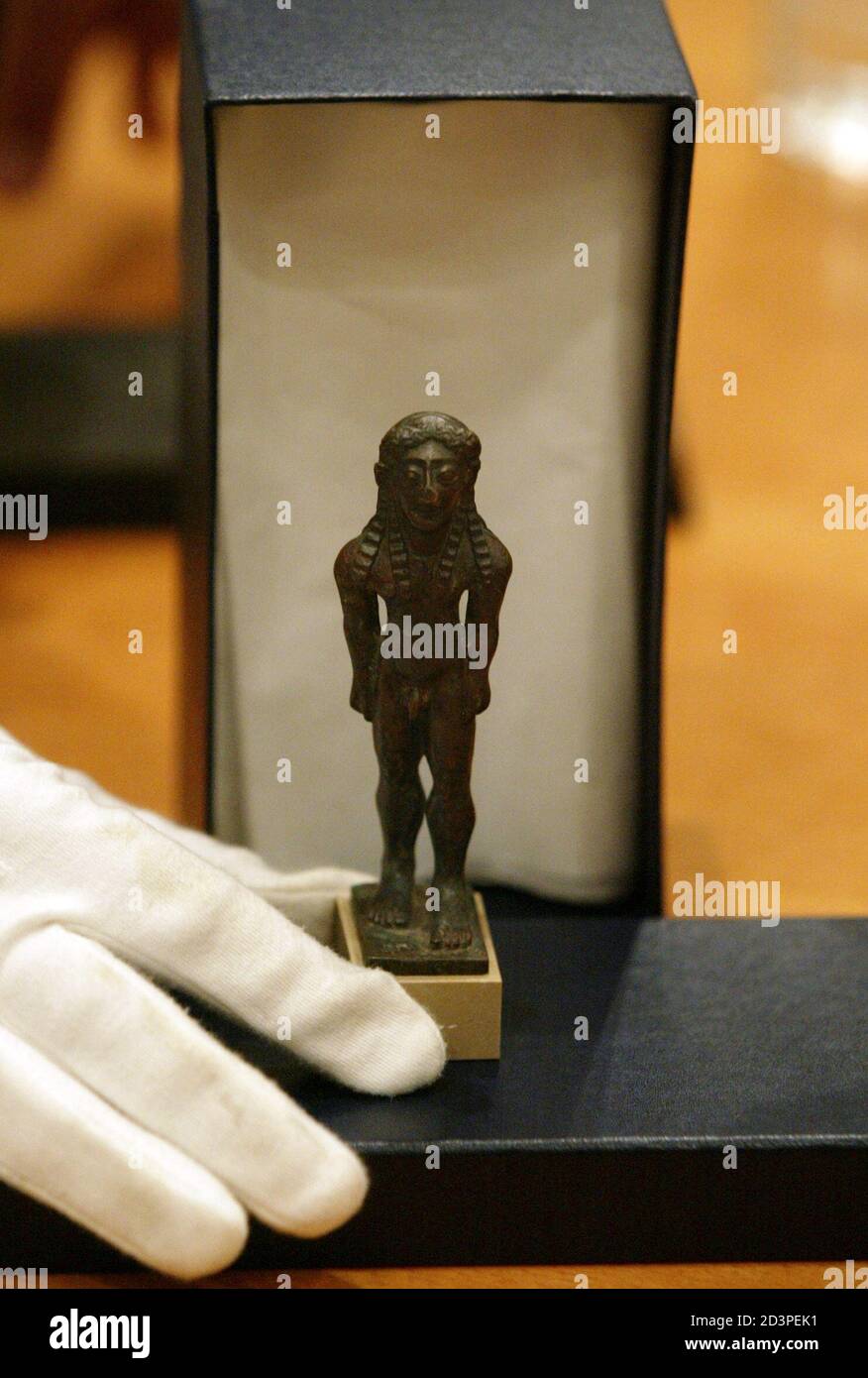 Statue Of A Kouros High Resolution Stock Photography and Images - Alamy