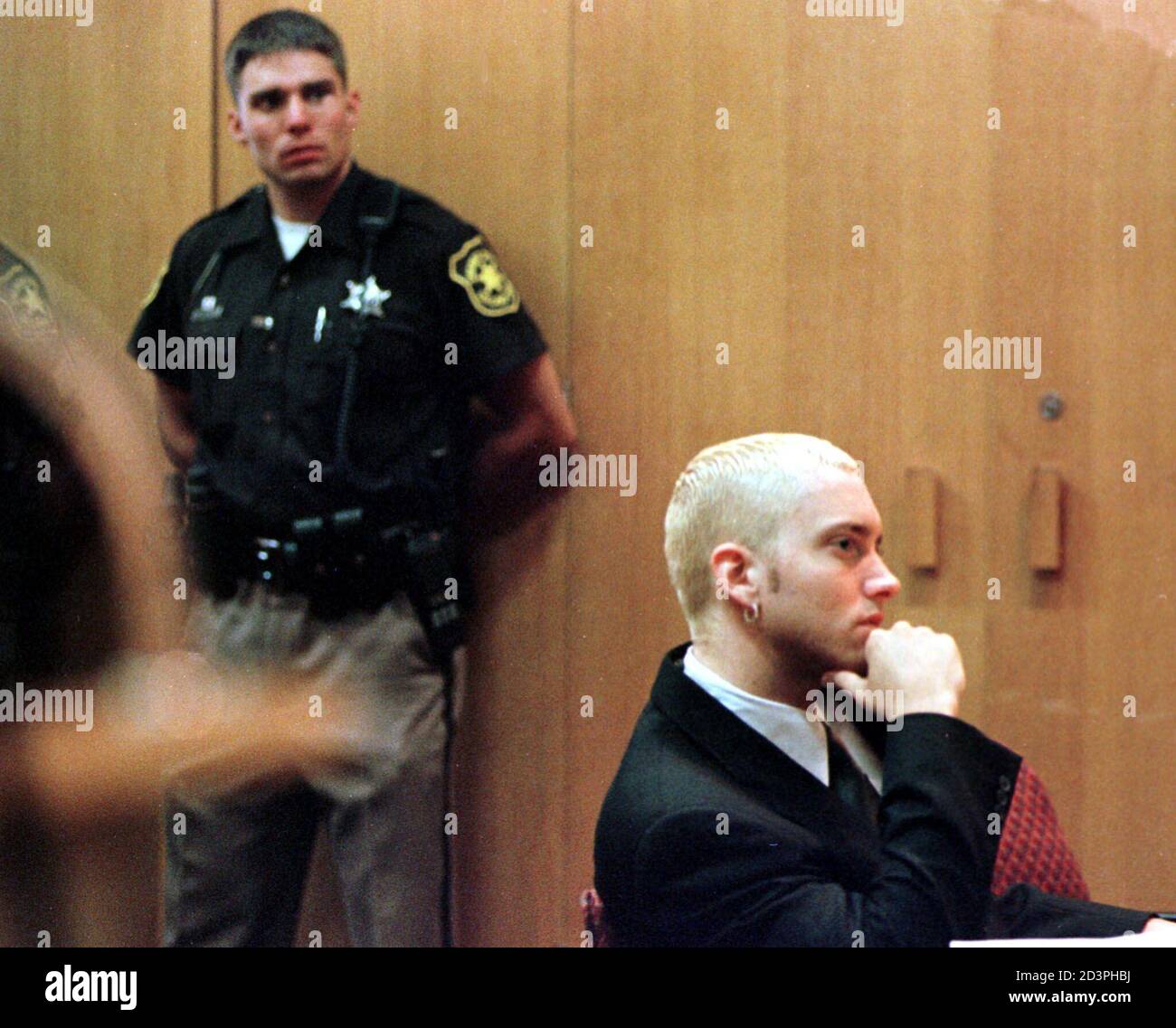 Eminem 2001 hi-res stock photography and images - Alamy
