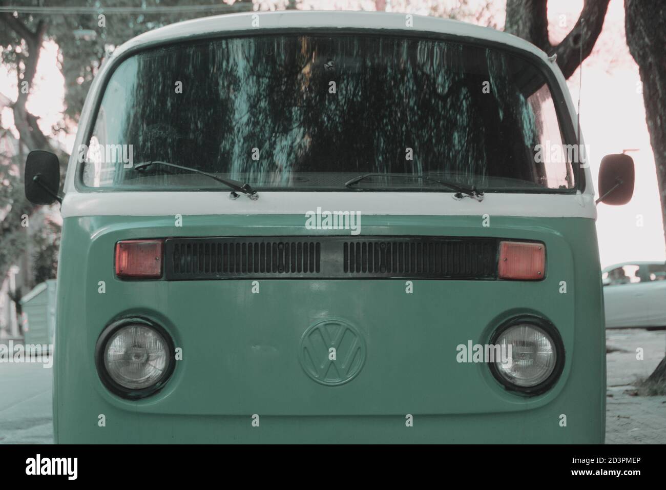 Hippie Volkswagen Combi Stock Photo - Alamy