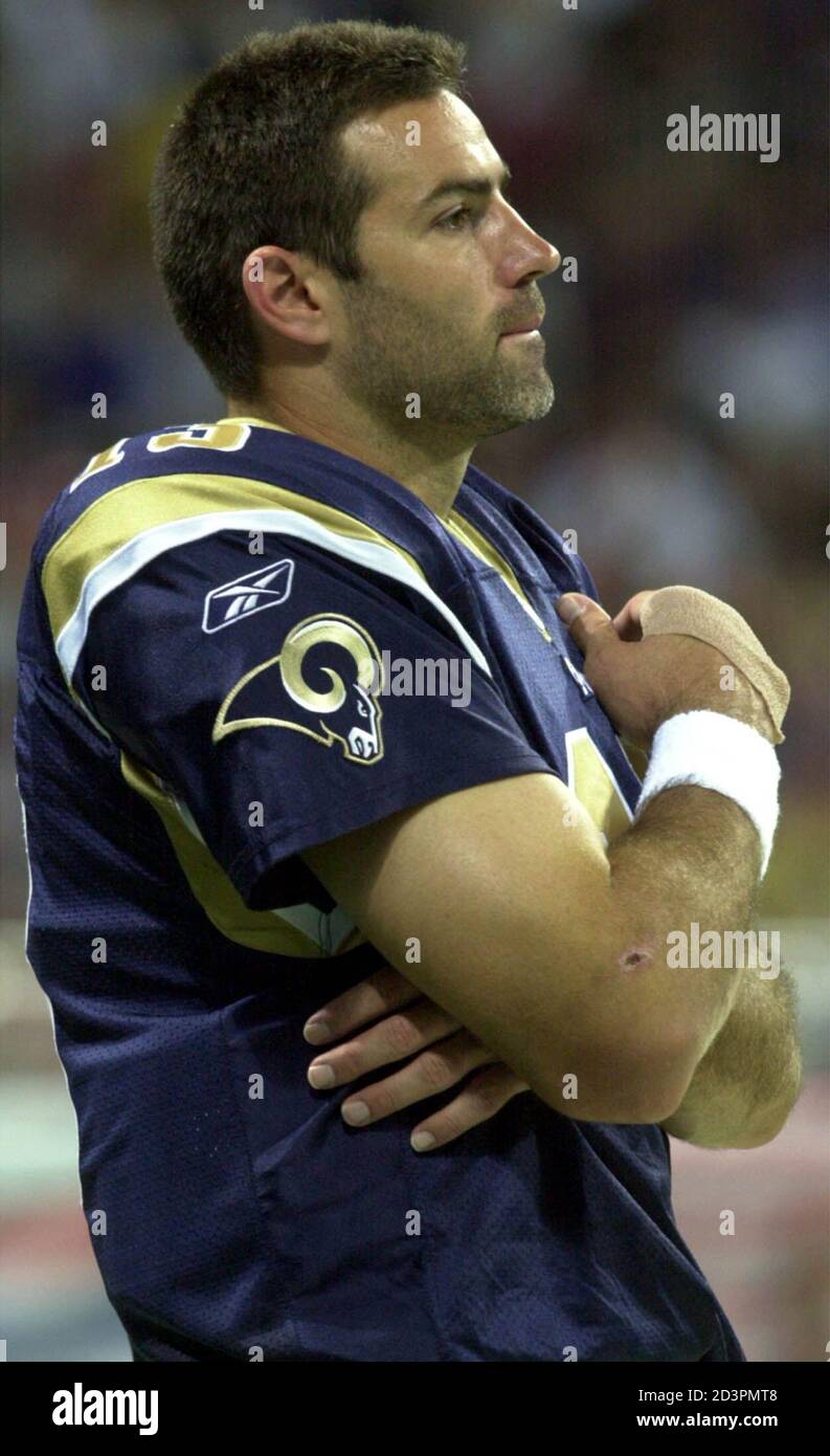 Kurt warner rams hi-res stock photography and images - Alamy