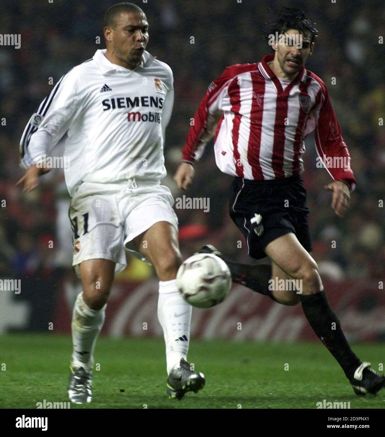 Ronaldo brazilian soccer player hi-res stock photography and images - Alamy