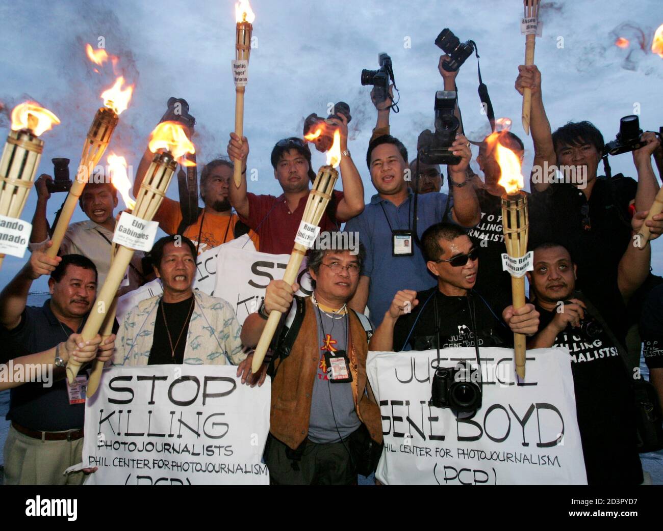 Filipino demonstrations hi-res stock photography and images - Alamy