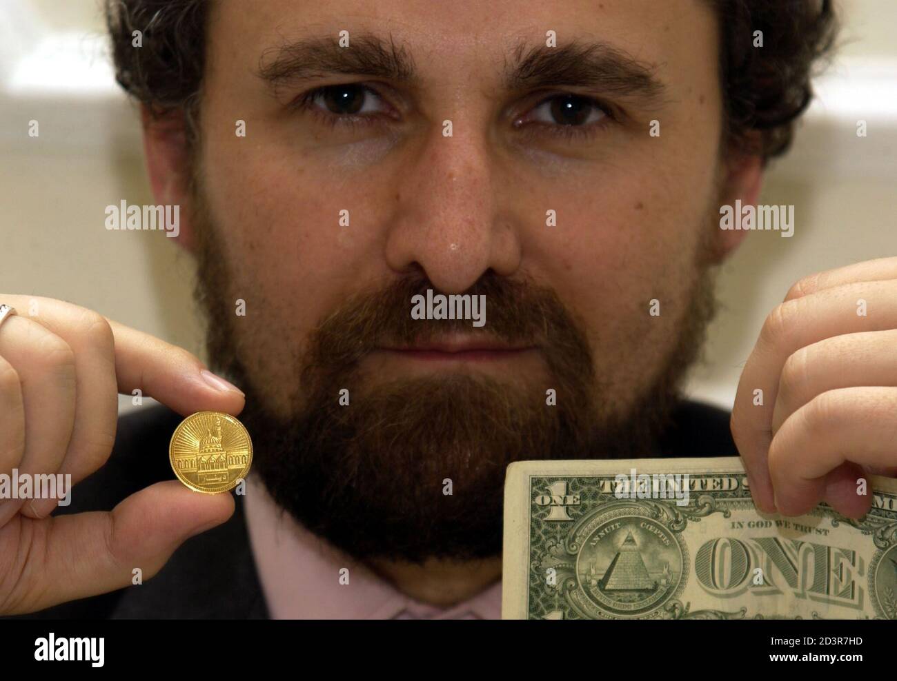 Dinar coin silver dirham hi-res stock photography and images - Alamy