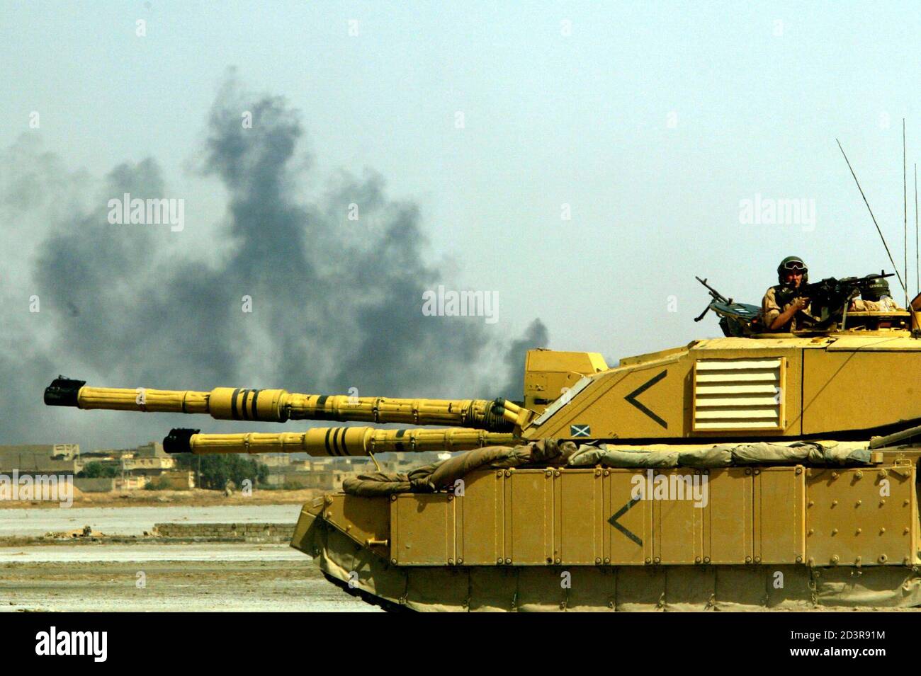 Basra 2003 hi-res stock photography and images - Alamy