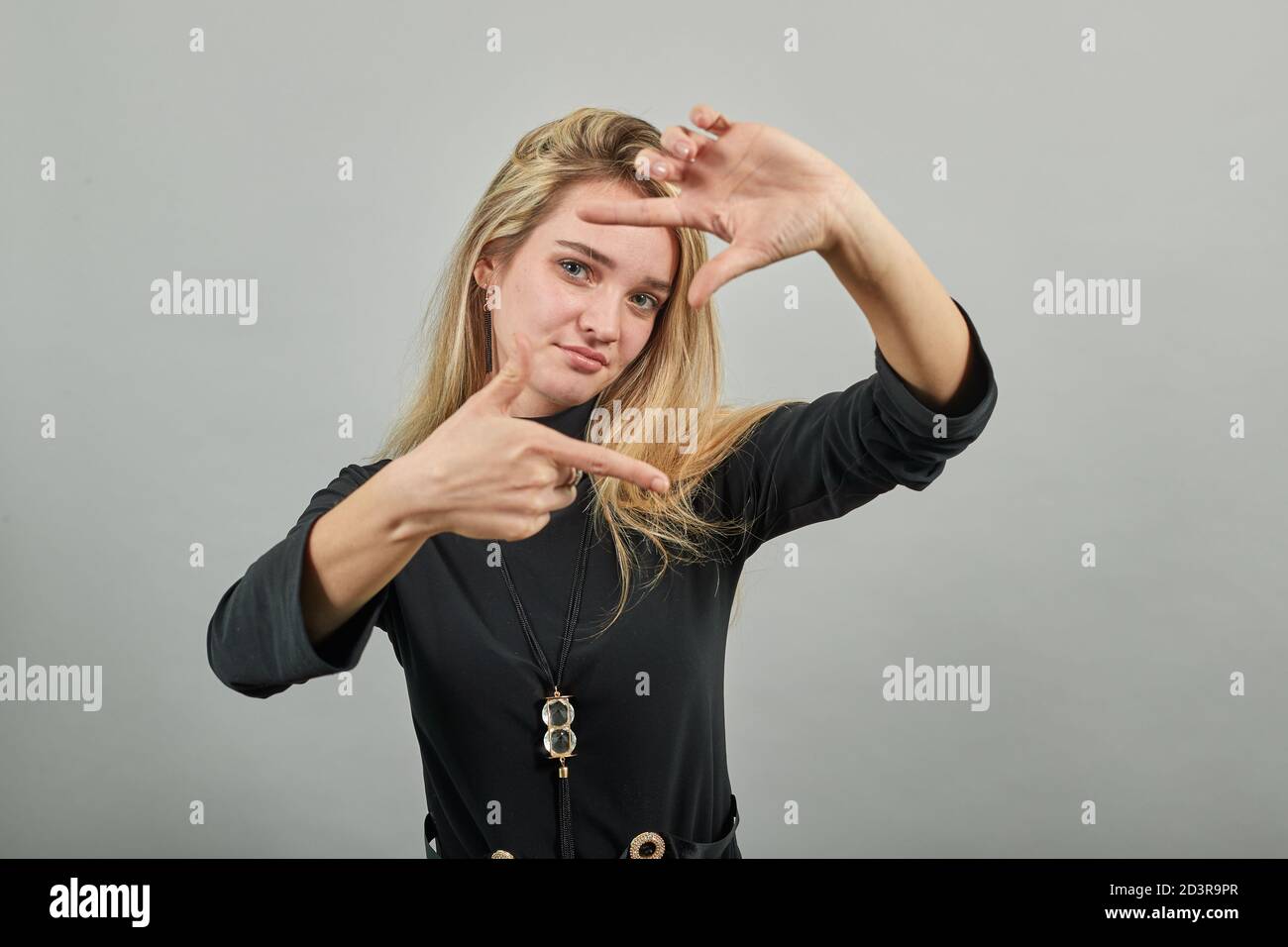 Hands making photo frame, fingers framing distance, photography sign ...