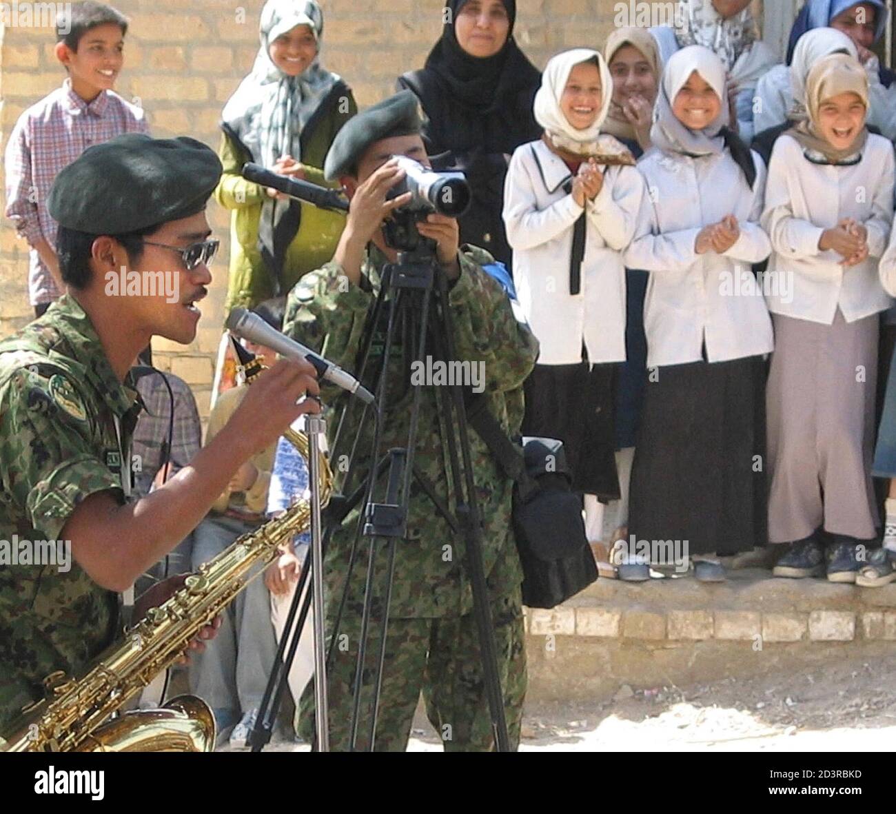 Iraqi students hi-res stock photography and images - Alamy