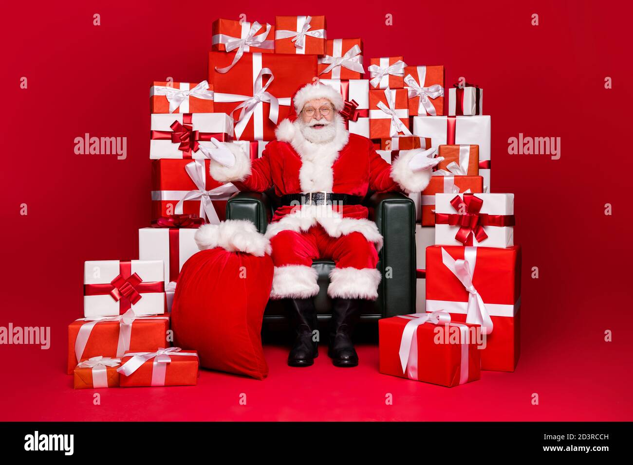 Full length body size view of his he handsome fat cheerful cheery Santa ...