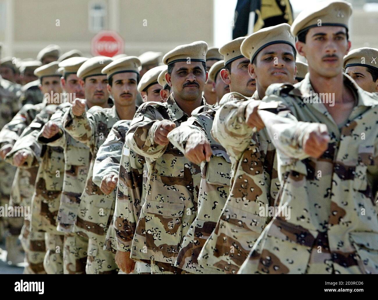 New iraqi army hi-res stock photography and images - Alamy