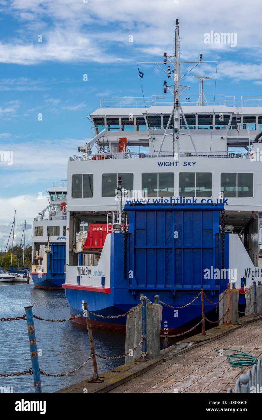 Lymington harbour ferry terminal hi-res stock photography and images ...
