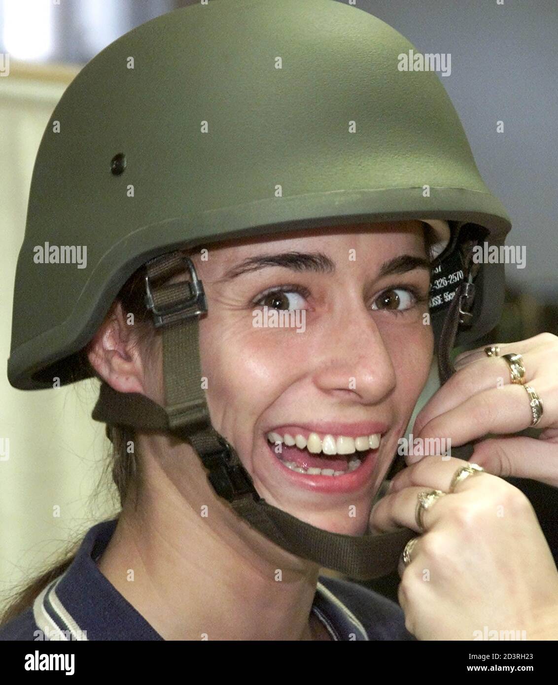 Female combat engineer hi-res stock photography and images - Alamy