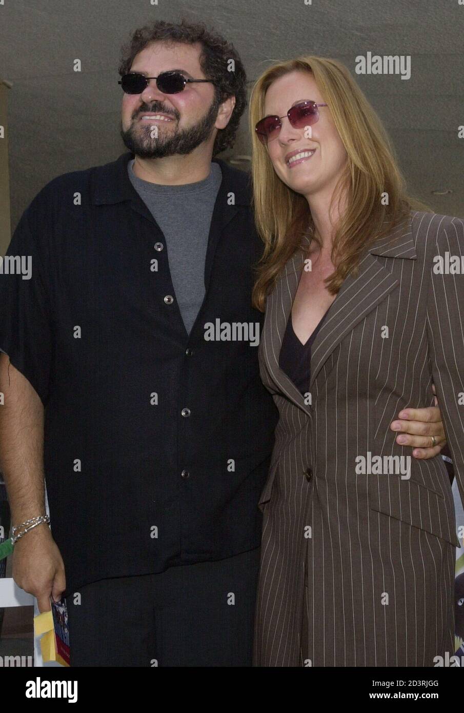 Cats And Dogs 2001 High Resolution Stock Photography and Images - Alamy