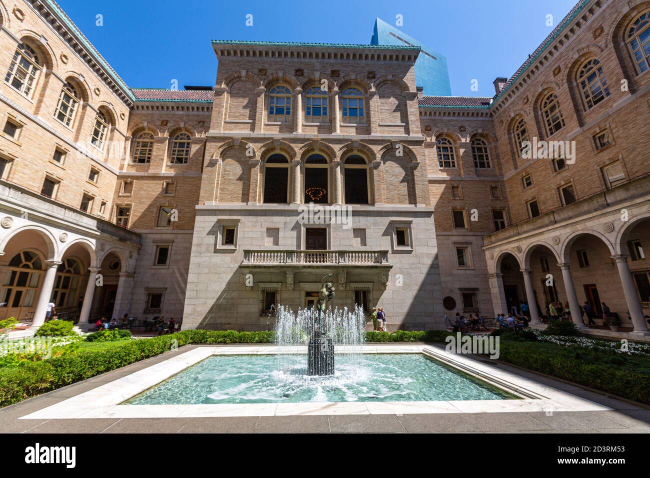 Courtyard copley square hi-res stock photography and images - Alamy