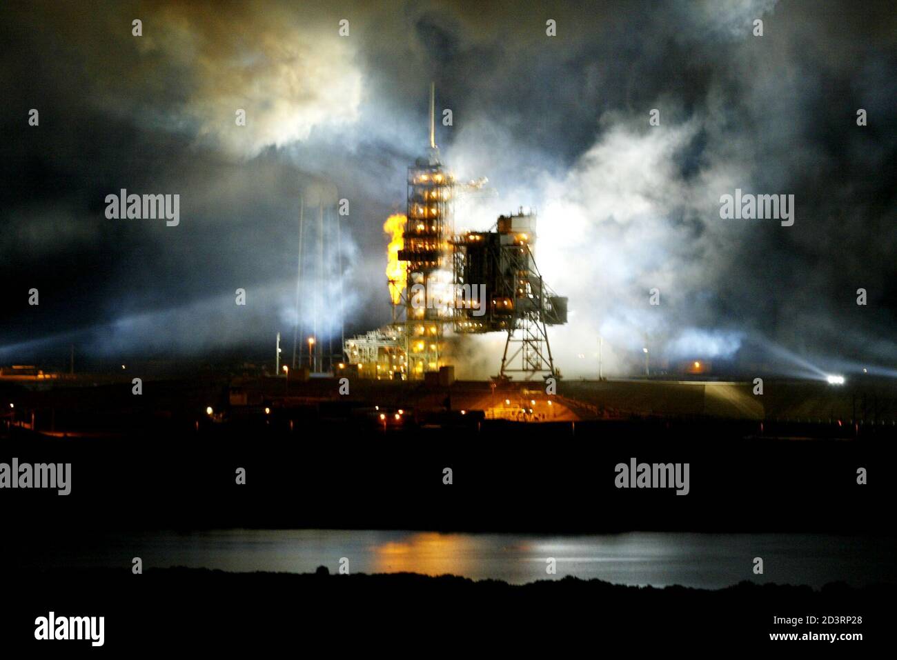 Burning hydrogen hi-res stock photography and images - Alamy