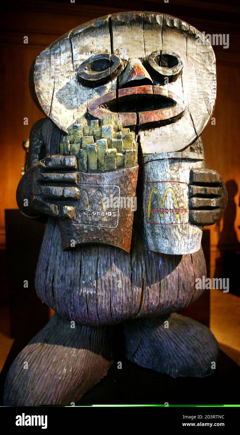 Chapman brothers artists hi-res stock photography and images - Alamy