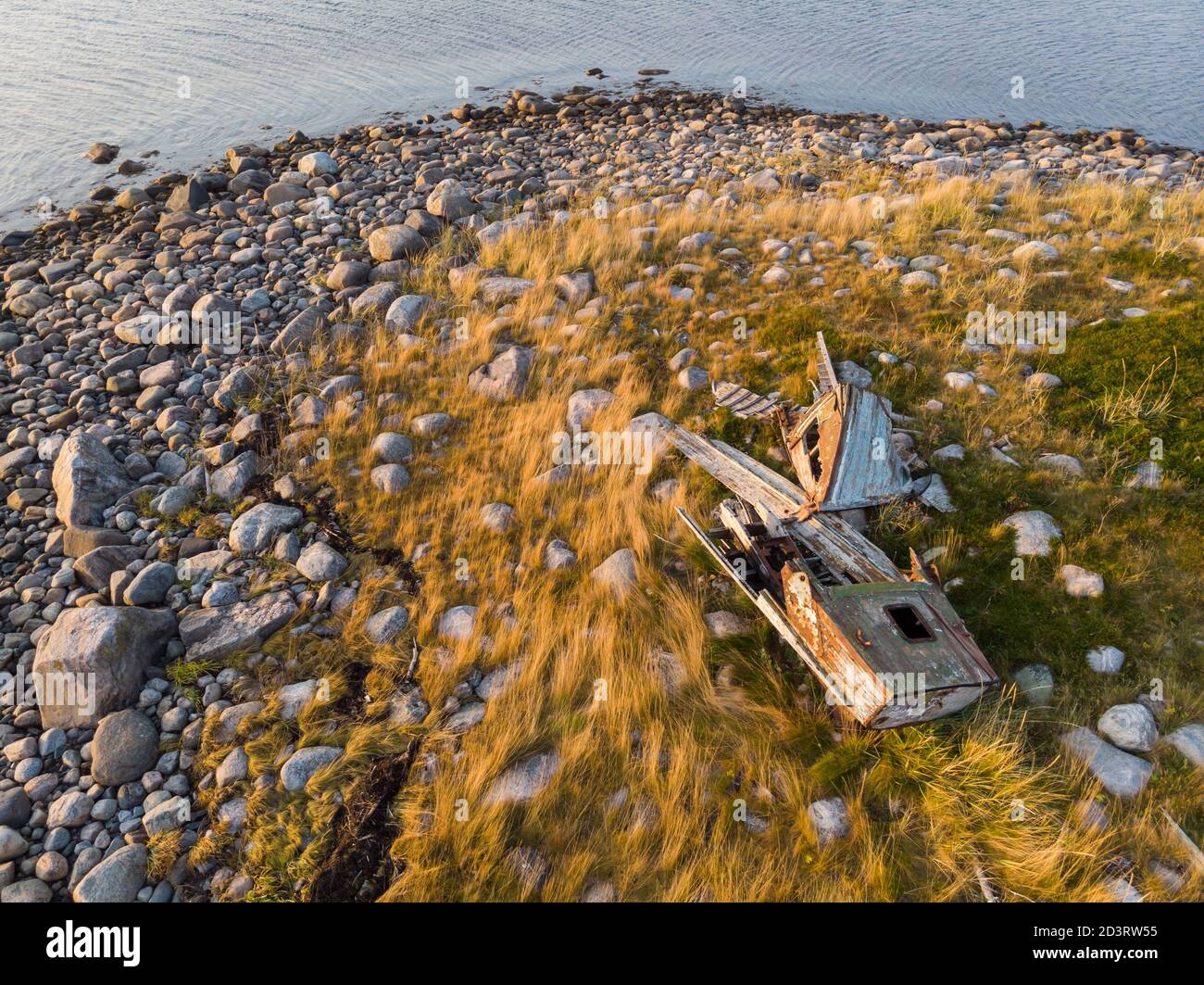 Desert island survival hi-res stock photography and images - Alamy
