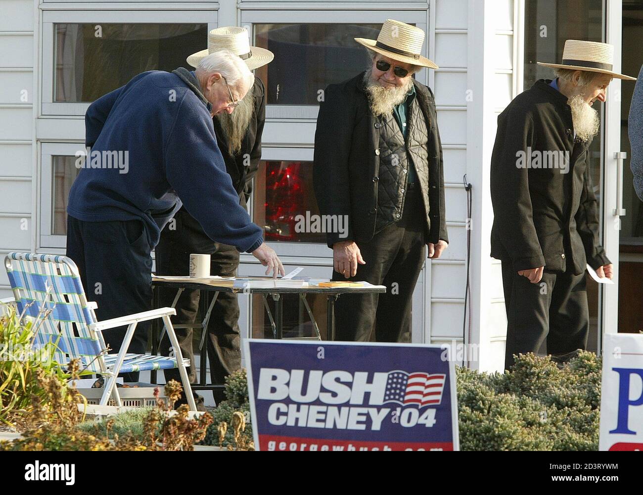 Amish bush hi-res stock photography and images - Alamy