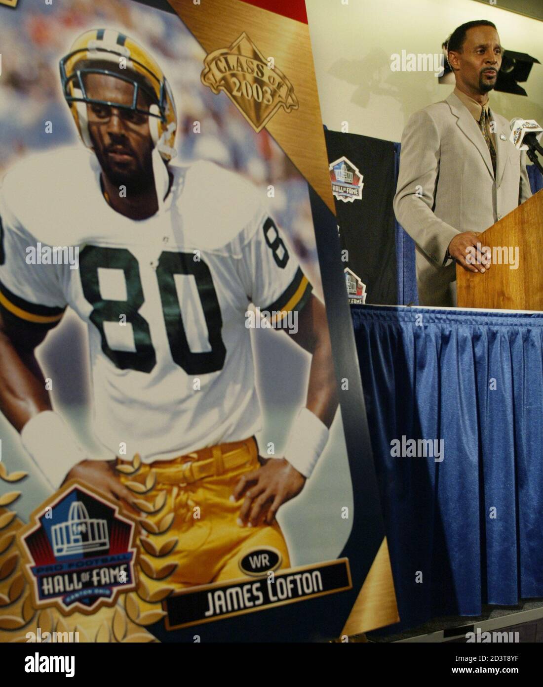 James lofton raiders hi-res stock photography and images - Alamy