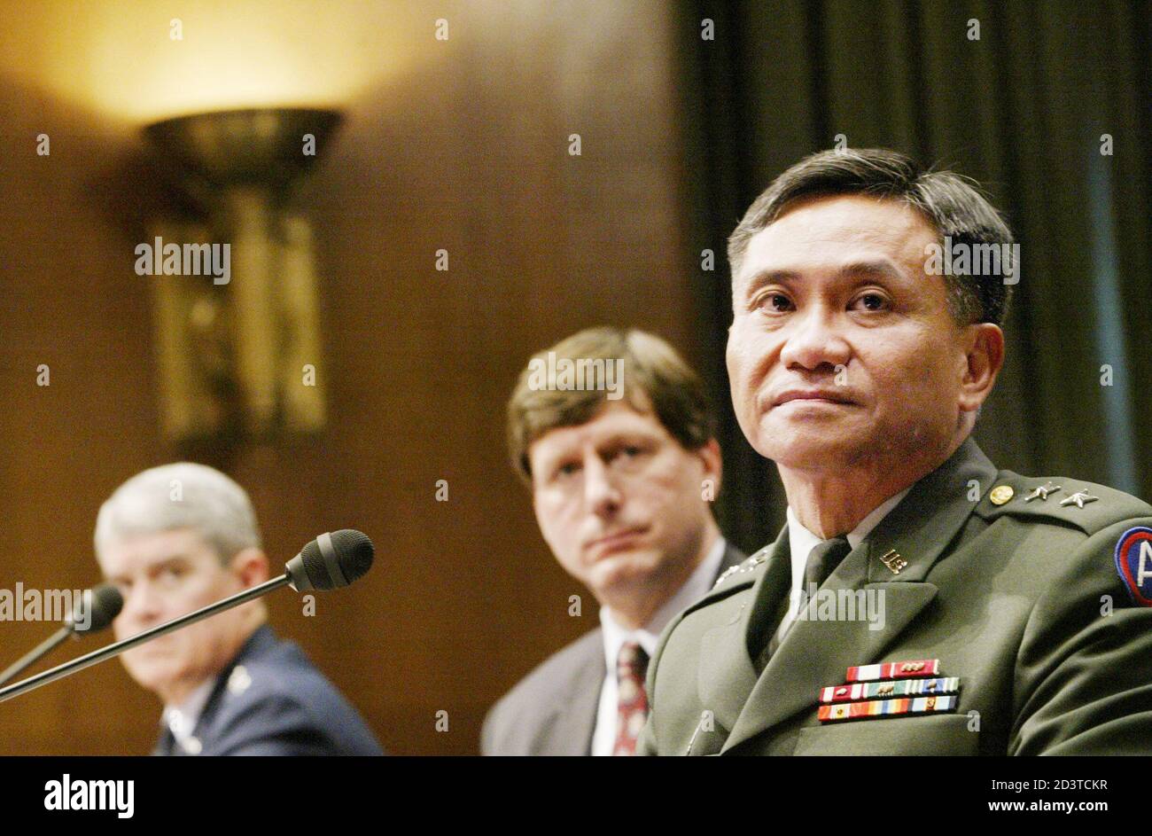 Major general antonio taguba deputy hi-res stock photography and images ...