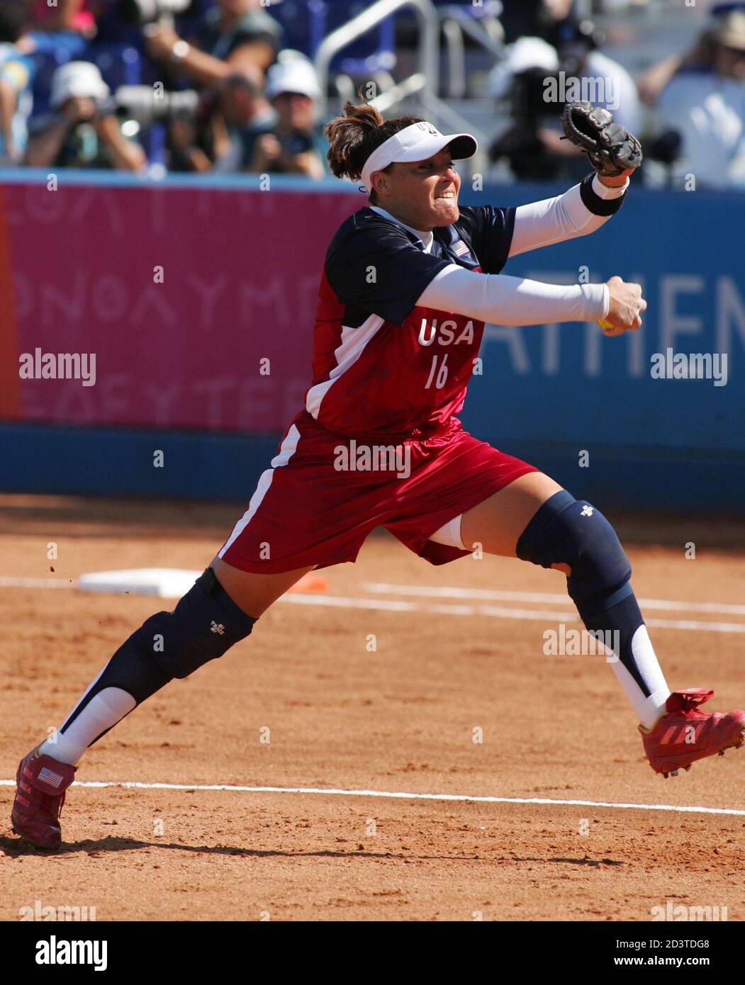 Lisa fernandez hi-res stock photography and images - Alamy