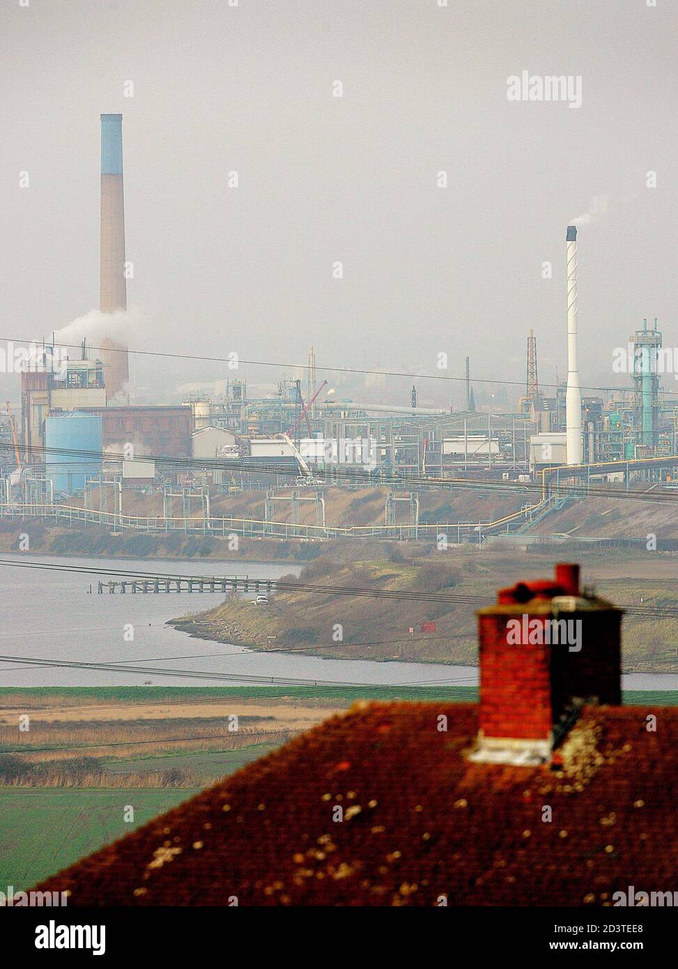 Runcorn chemical plant hi-res stock photography and images - Alamy