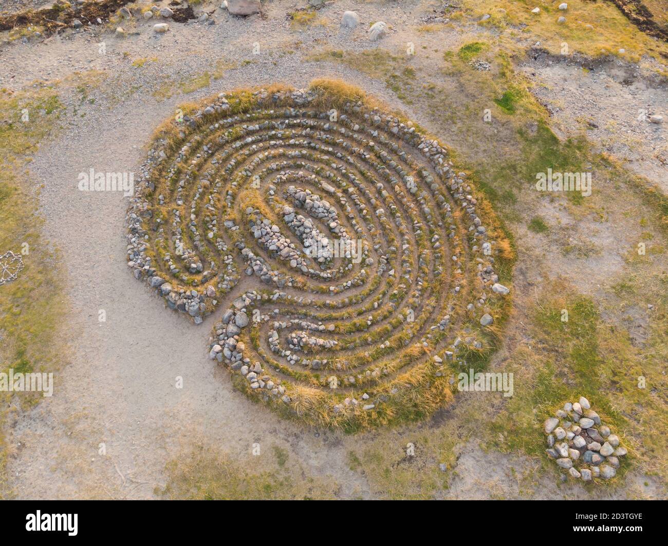 Turf labyrinth hi-res stock photography and images - Alamy