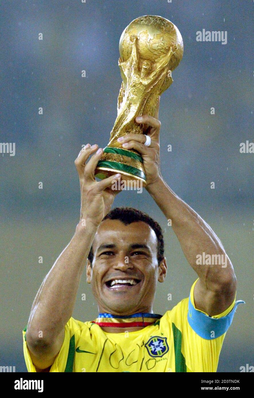 Ronaldo Brazil Trophy High Resolution Stock Photography and Images - Alamy