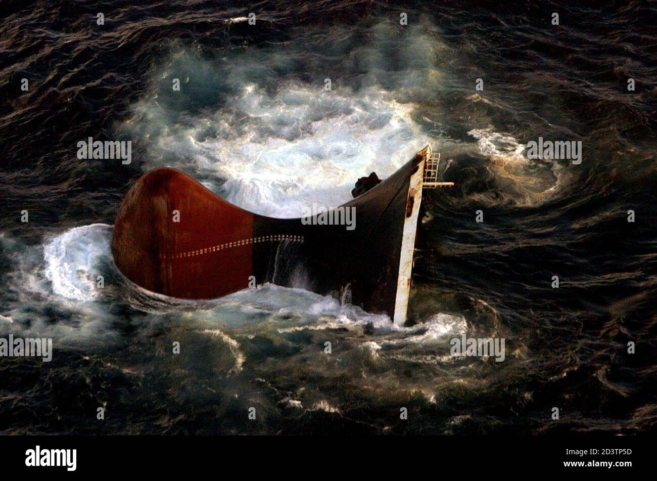 Prestige oil tanker hi-res stock photography and images - Alamy