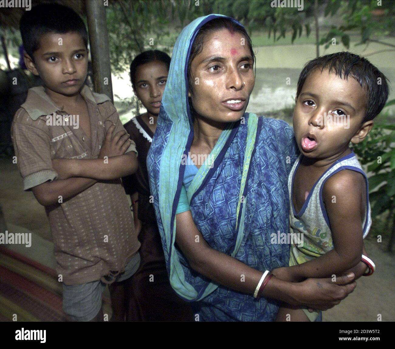 Bangladeshi hindus hi-res stock photography and images - Alamy