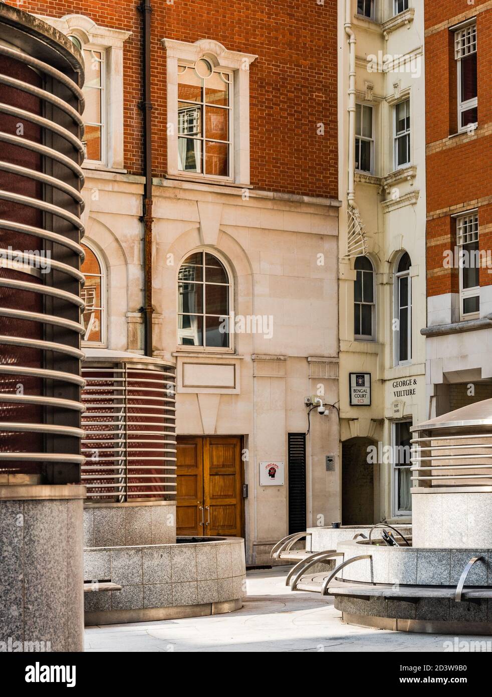 George Yard, Cornhill, London Stock Photo - Alamy