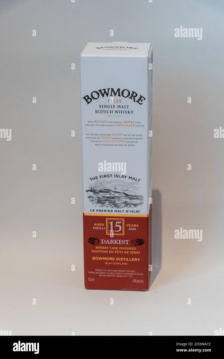 Single malt scotch whisky presentation box on white background Stock ...