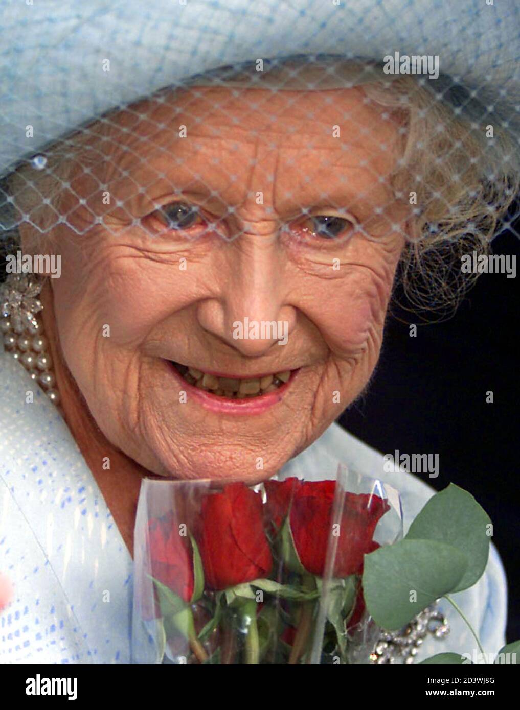 Queen elizabeth queen mother hospital hi-res stock photography and ...