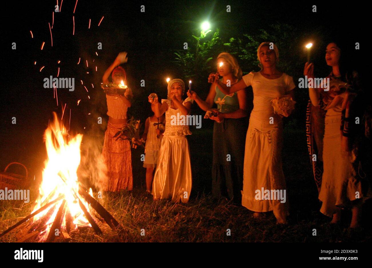 Can Can Dance Girls High Resolution Stock Photography and Images - Alamy