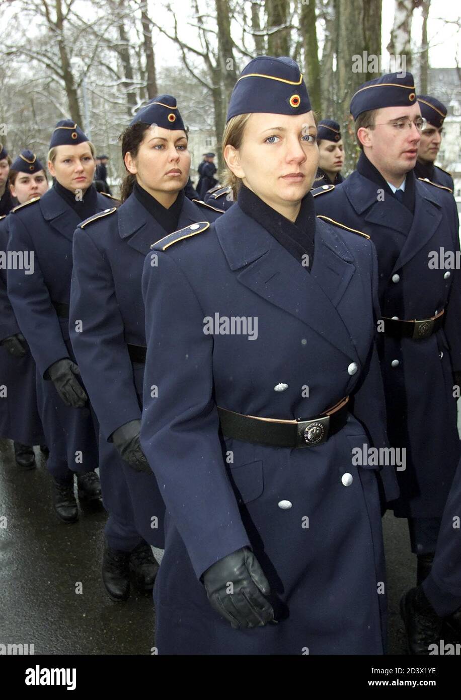 Female soldiers german air force hi-res stock photography and images ...