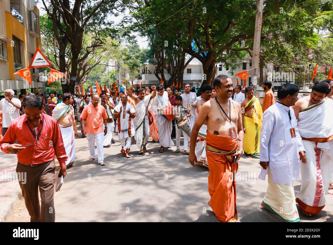 Wisdom of the crowd 2017 hi-res stock photography and images - Alamy