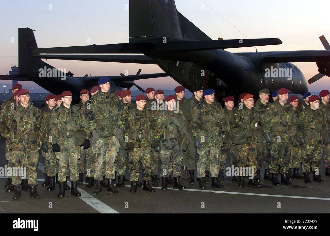 German Paratroopers High Resolution Stock Photography and Images - Alamy