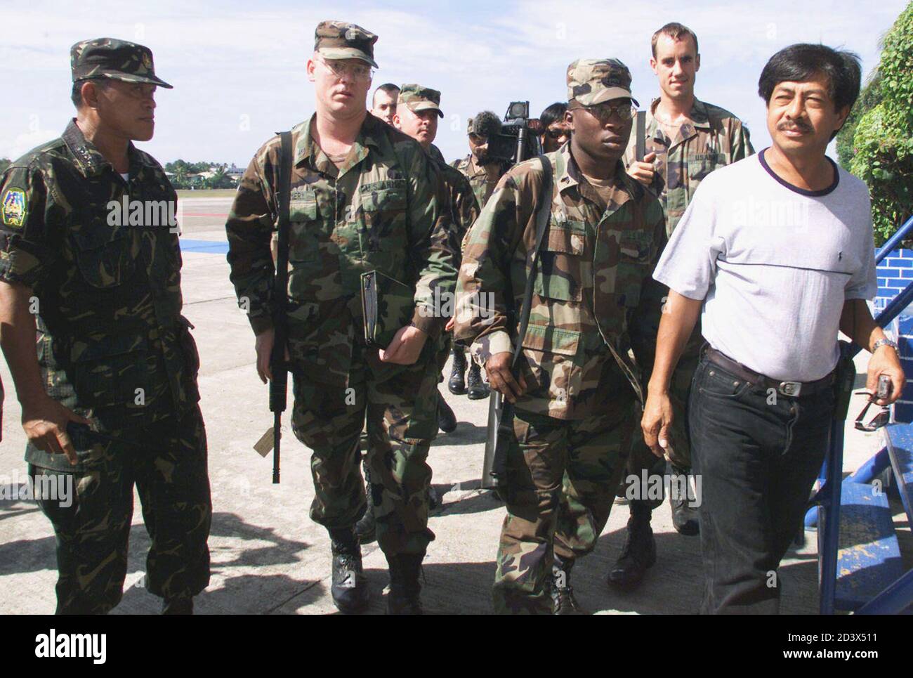 Arrival of american troops hi-res stock photography and images - Alamy