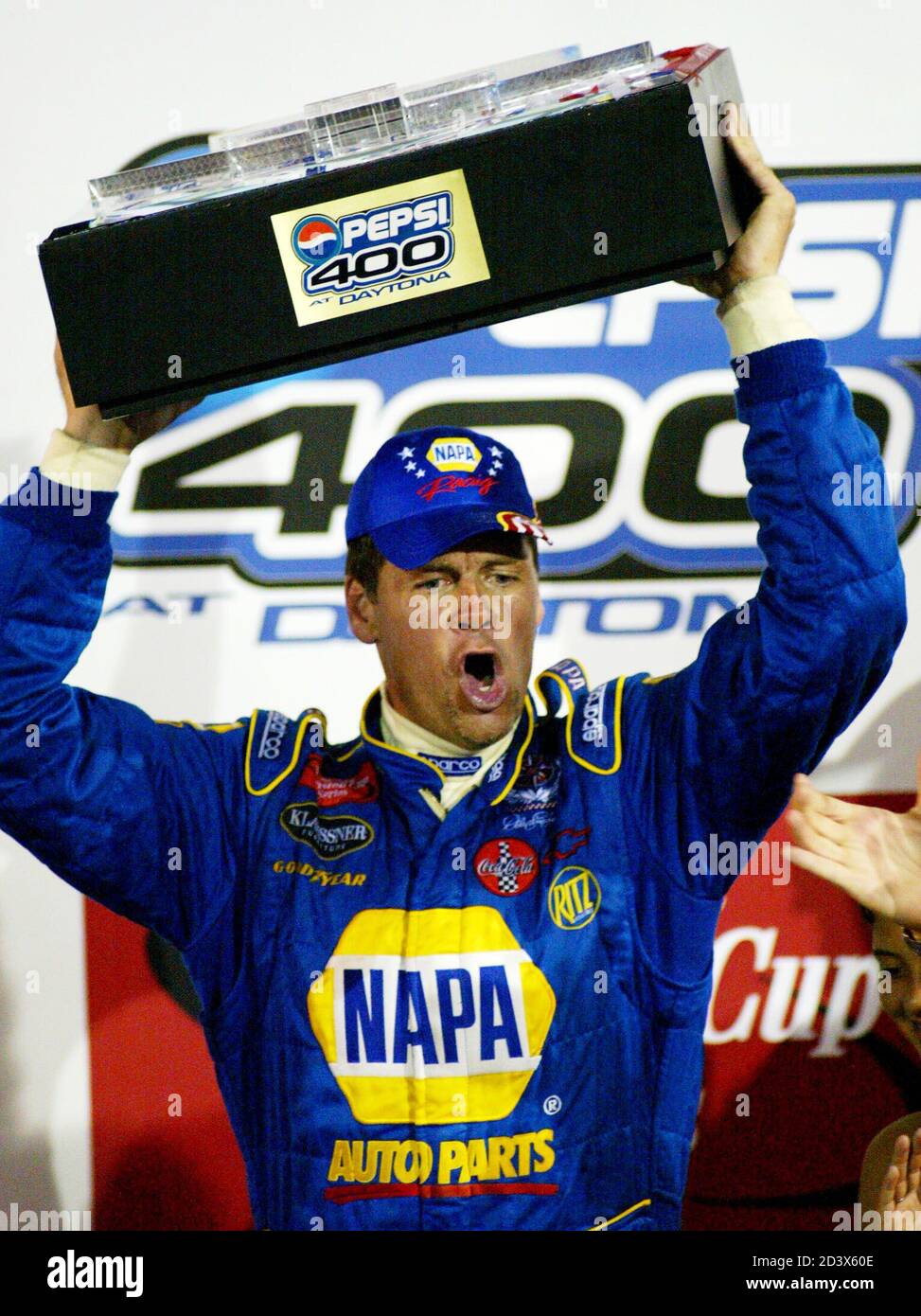 2002 the pepsi 400 nascar hi-res stock photography and images - Alamy