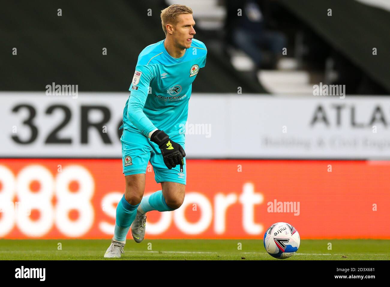 Blackburn Rovers goalkeeper Thomas Kaminski during the Sky Bet ...