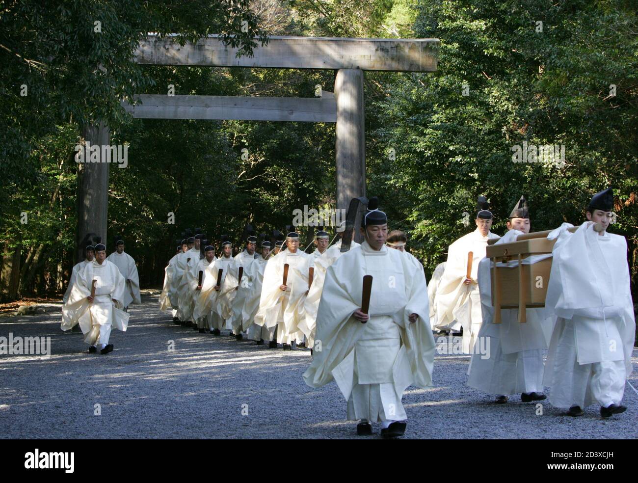 Sun goddess amaterasu hi-res stock photography and images - Alamy