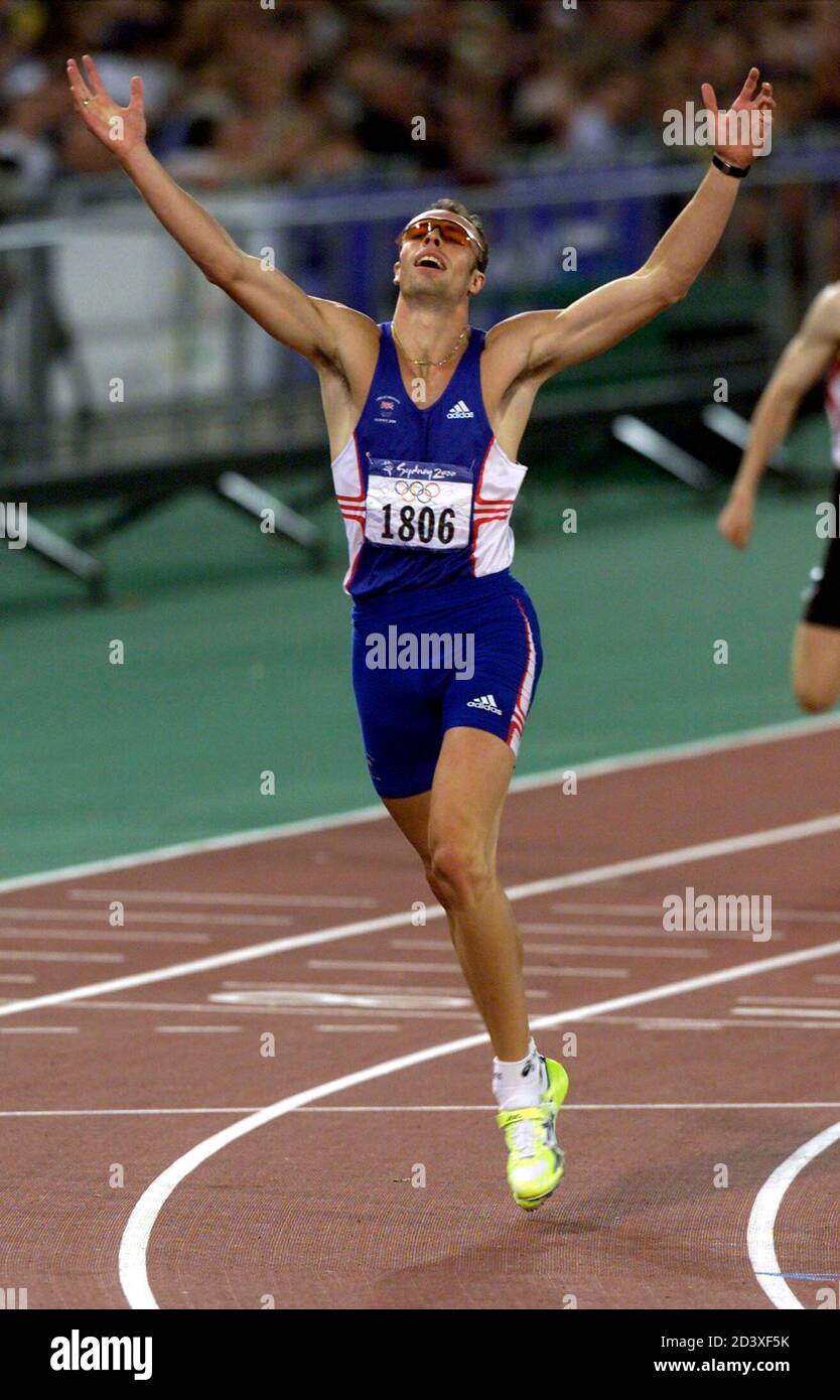 Athletics sydney olympics 2000 decathlon hi-res stock photography and ...