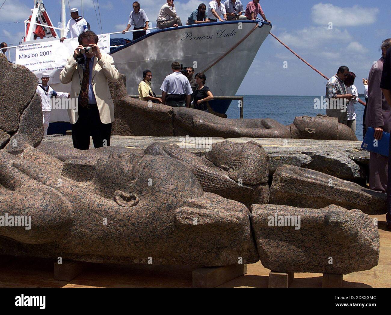 Sunken treasures of egypt hi-res stock photography and images - Alamy