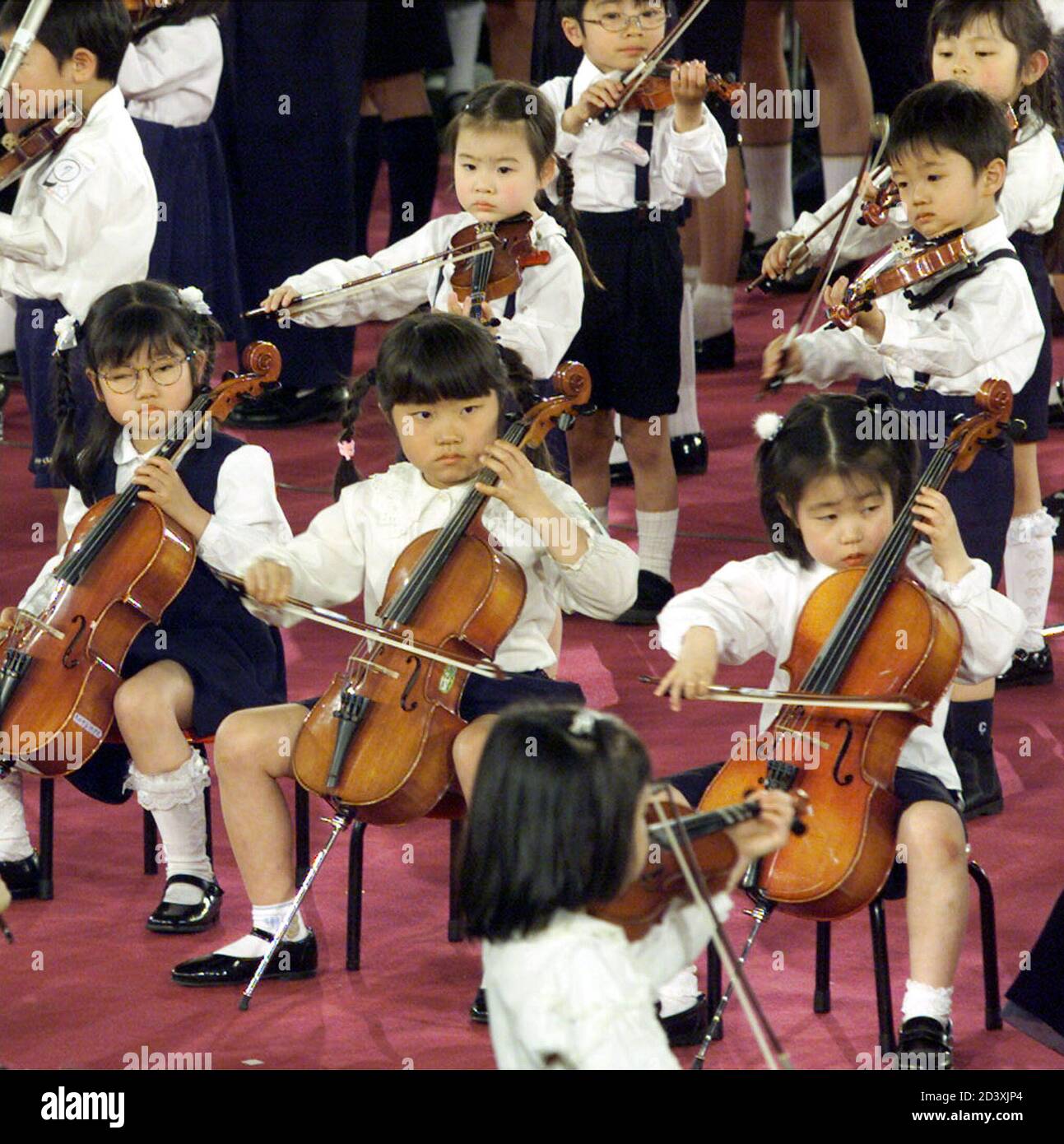 000 japanese school hi-res stock photography and images - Alamy