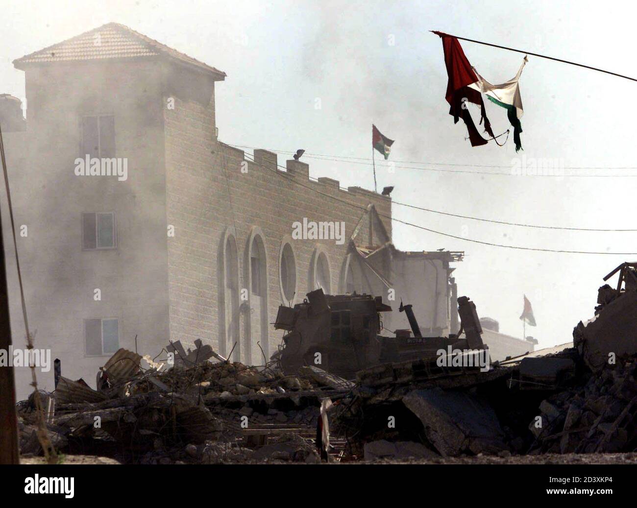 Ramallah headquarters 2002 hi-res stock photography and images - Alamy