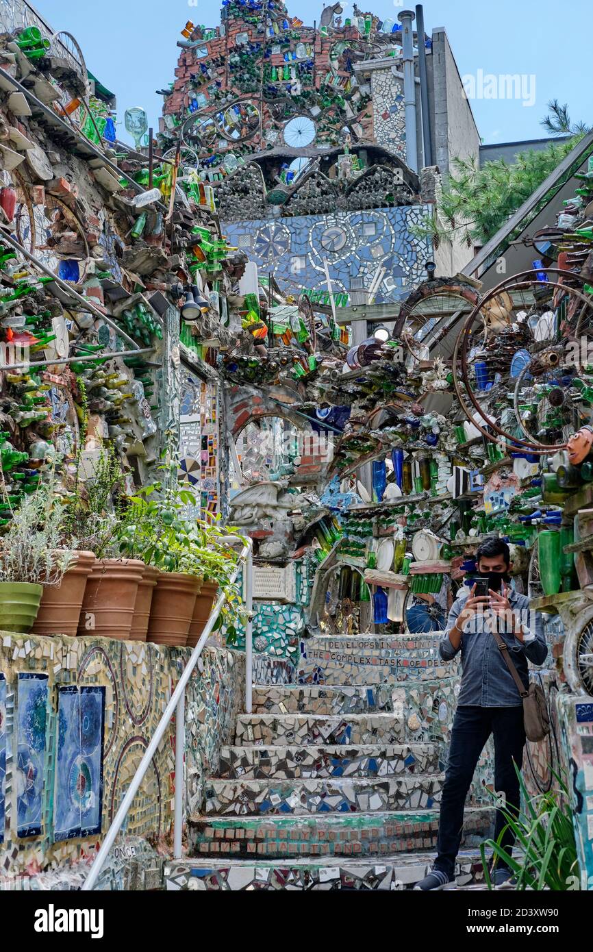 Mixed media installation art hi-res stock photography and images - Alamy