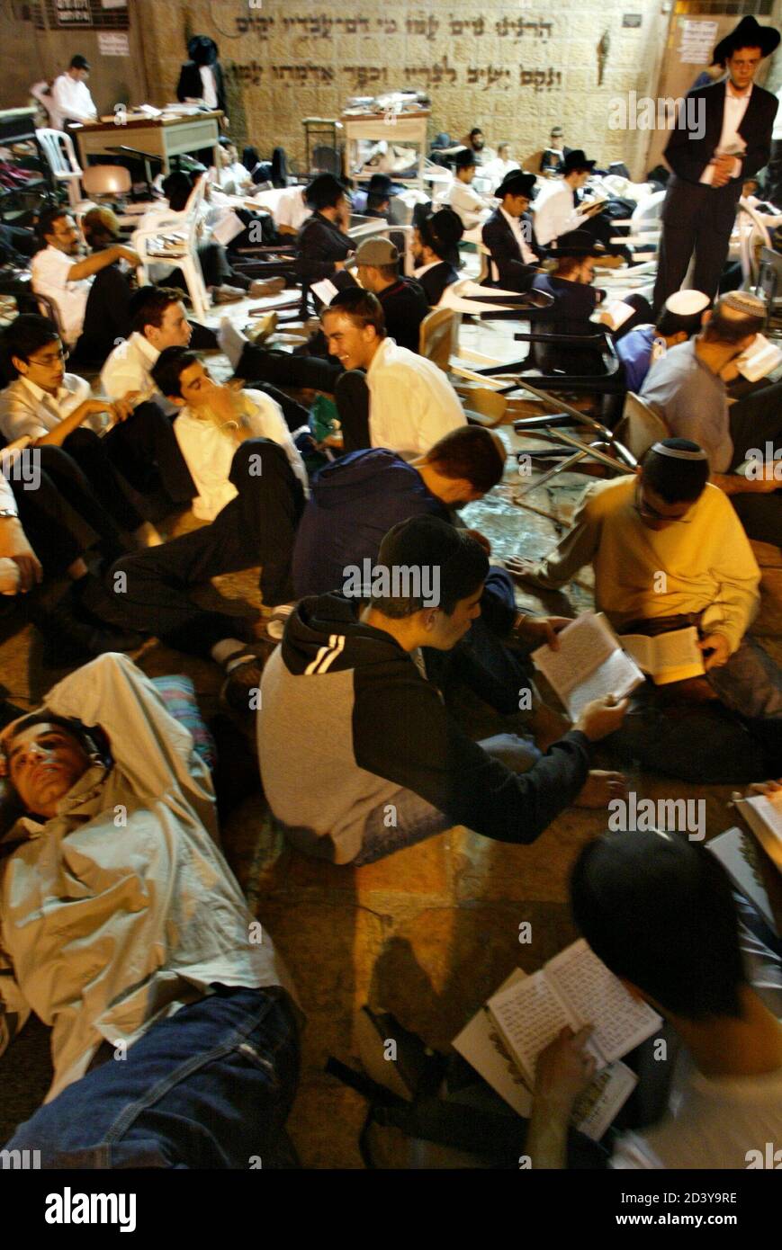 Solemn temples hi-res stock photography and images - Alamy