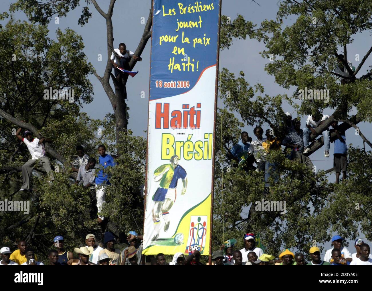 Sylvio cator stadium haiti hi-res stock photography and images - Alamy