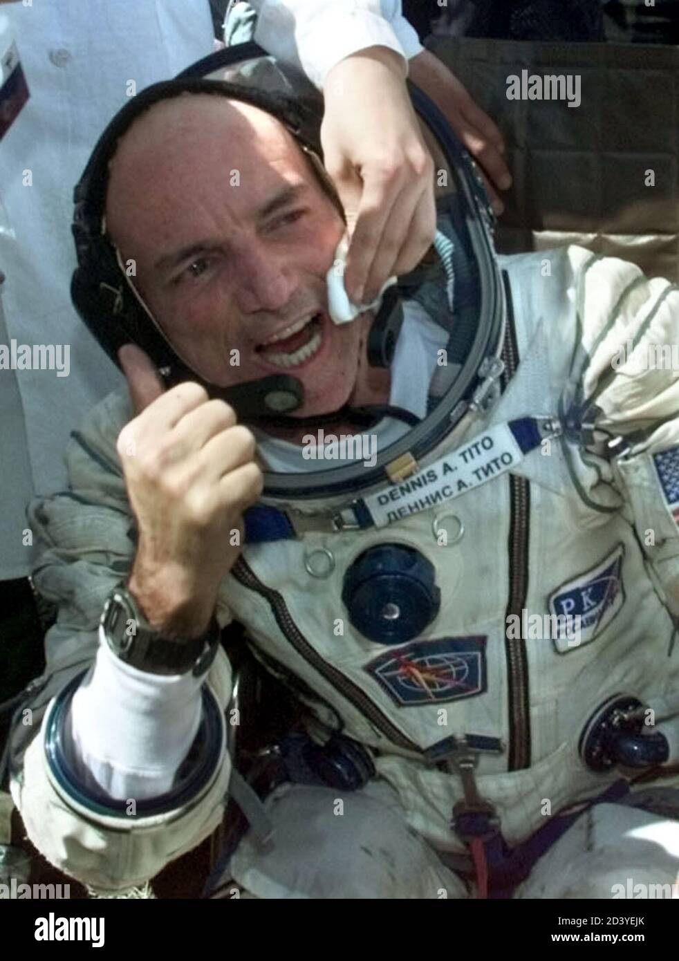 Dennis tito space hi-res stock photography and images - Alamy